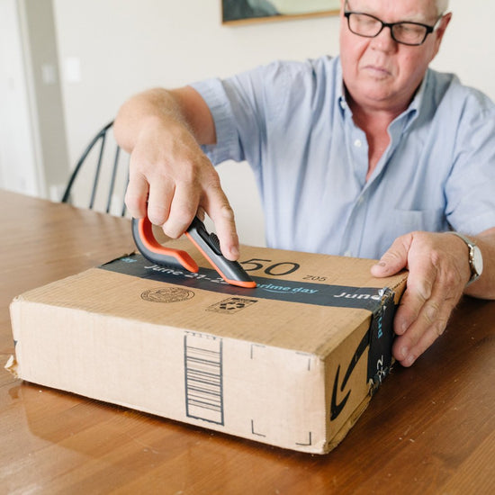 Manual Box Cutter | Slice