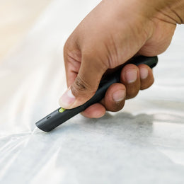 Auto-Retractable Pen Cutter | Slice